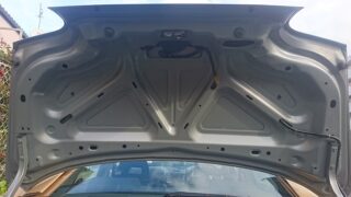 R34 4ドアセダン トランク交換 純正リアスポイラーリアウイング 取り付け スカイライン ER34 ENR34 HR34 | R34 ...