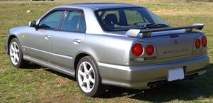 ER34 4ドア フルノーマル状態で360度 全体写真 | R34-SKYLINE.COM